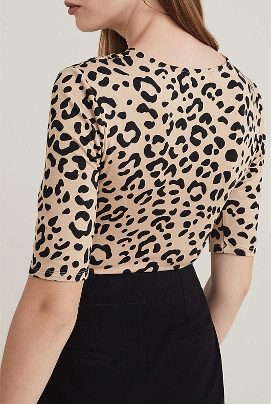 Print Knot Front Top